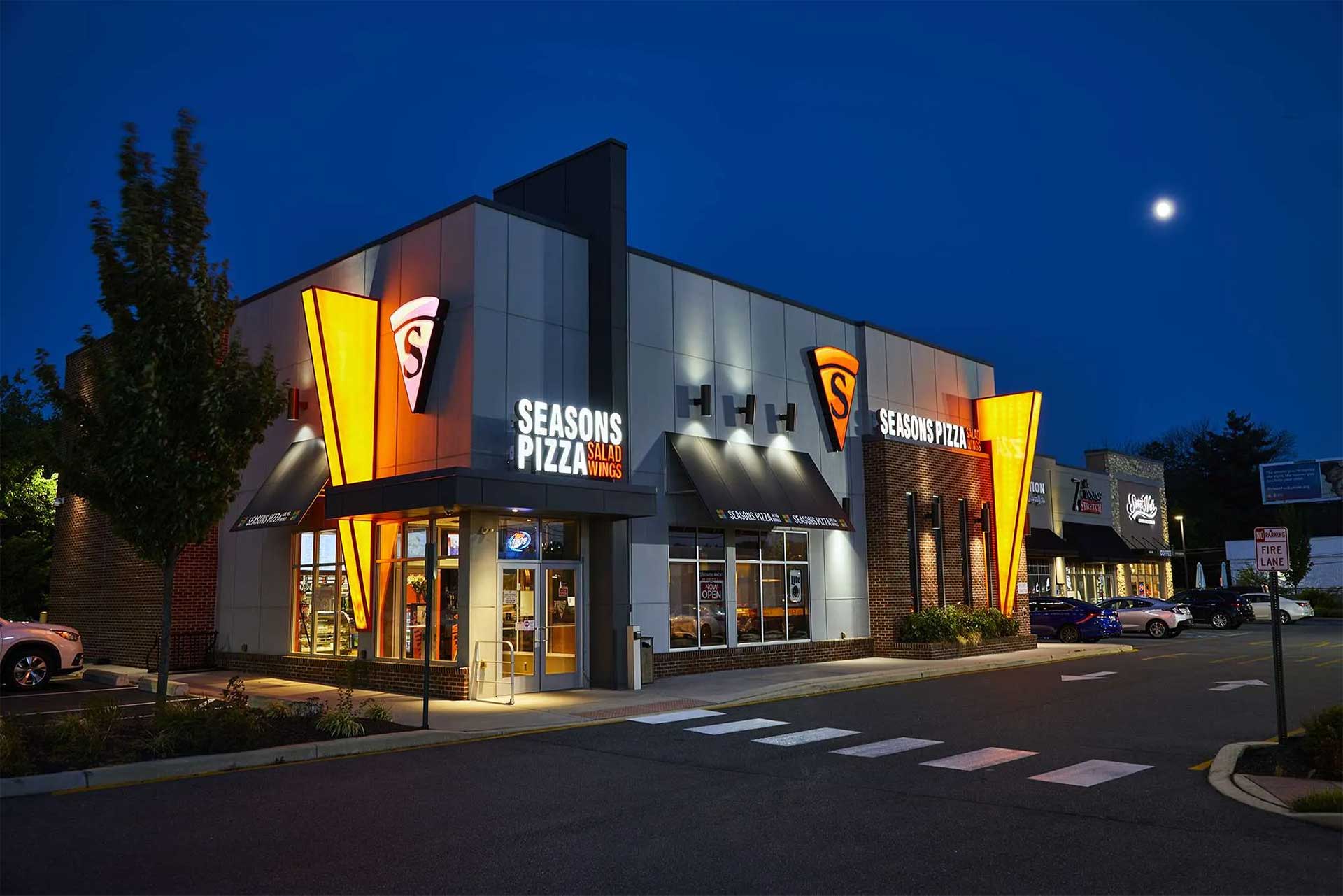 Best Outdoor Signs to Make Your Establishment Stand Out - HES Sign Best Outdoor Signs to Make Your Establishment Stand Out - HES Sign